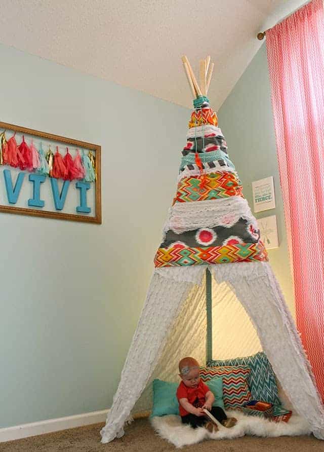 How to make a cute and easy DIY play teepee for your kiddo