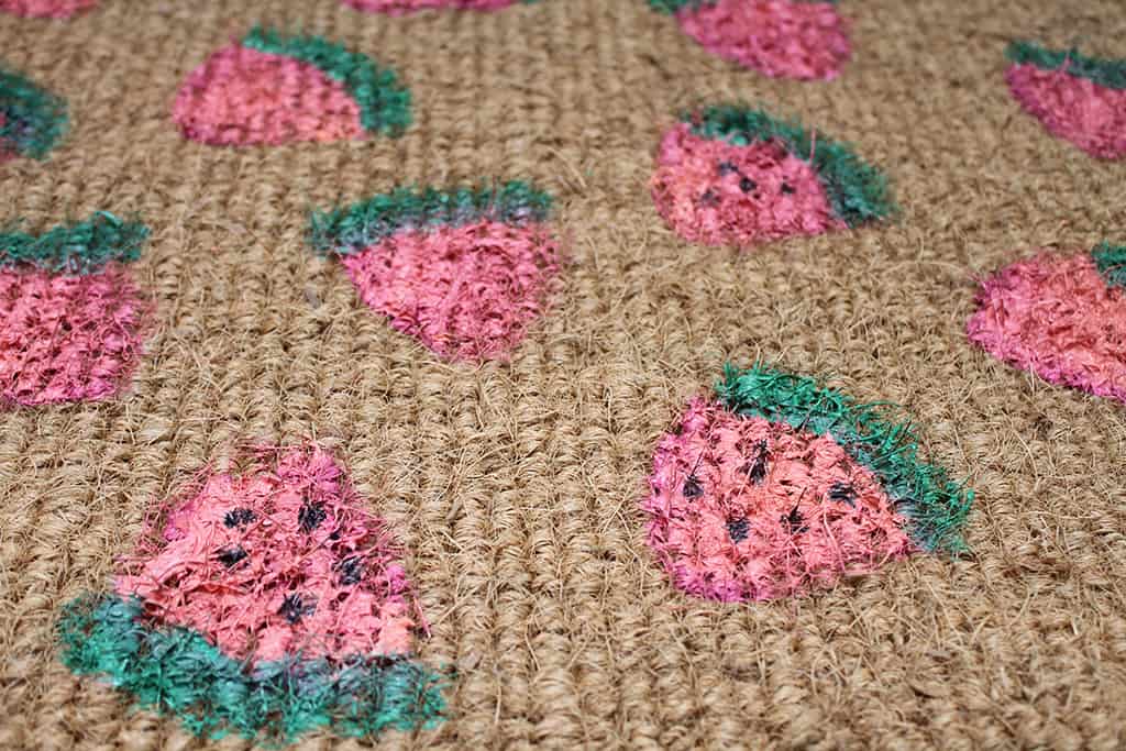 Tutorial on how to make your own DIY watermelon outdoor mat