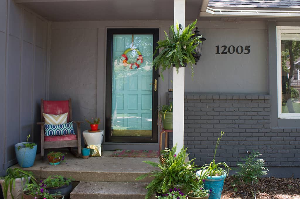 DIY modern house numbers tutorial - affordably up your curb appeal game!