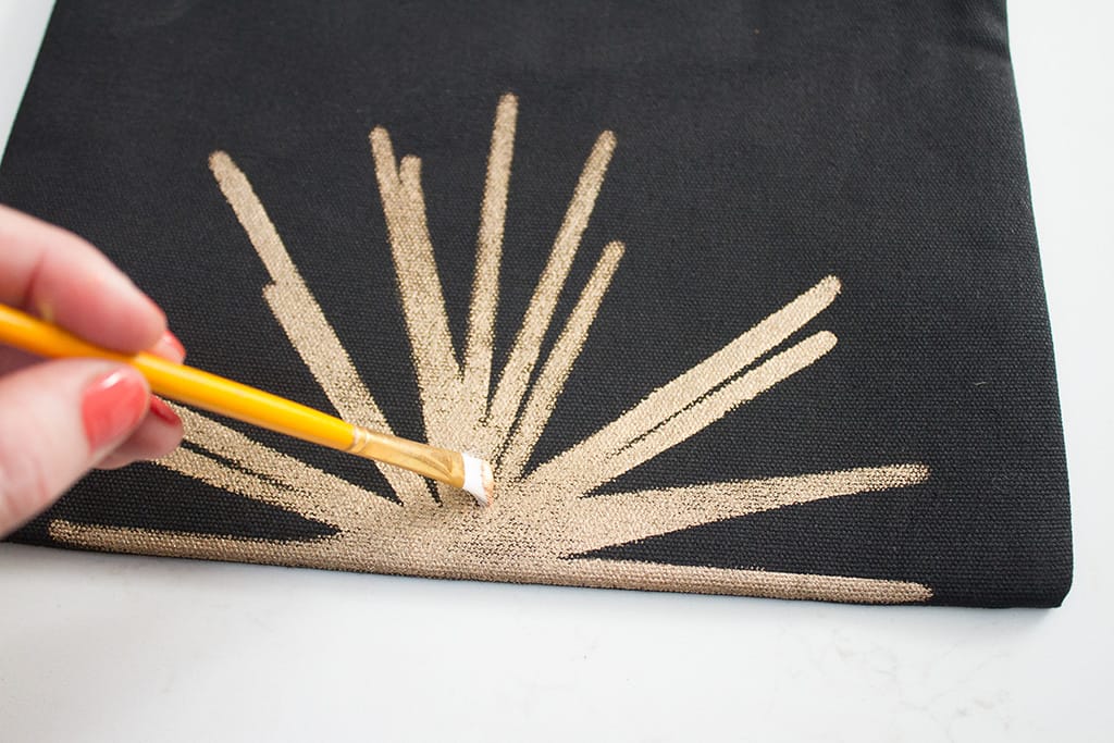 Modern stencils bring life to your decor! See how + enter to win your ...