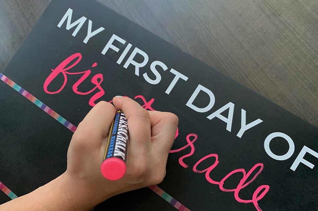 DIY homemade back to school sign and free printable signs