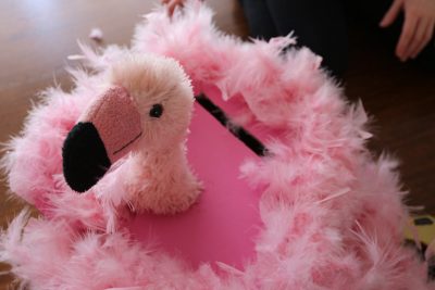 Flamingo Valentine's Day box — the cutest and easiest DIY craft project!