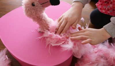 Flamingo Valentine's Day box — the cutest and easiest DIY craft project!