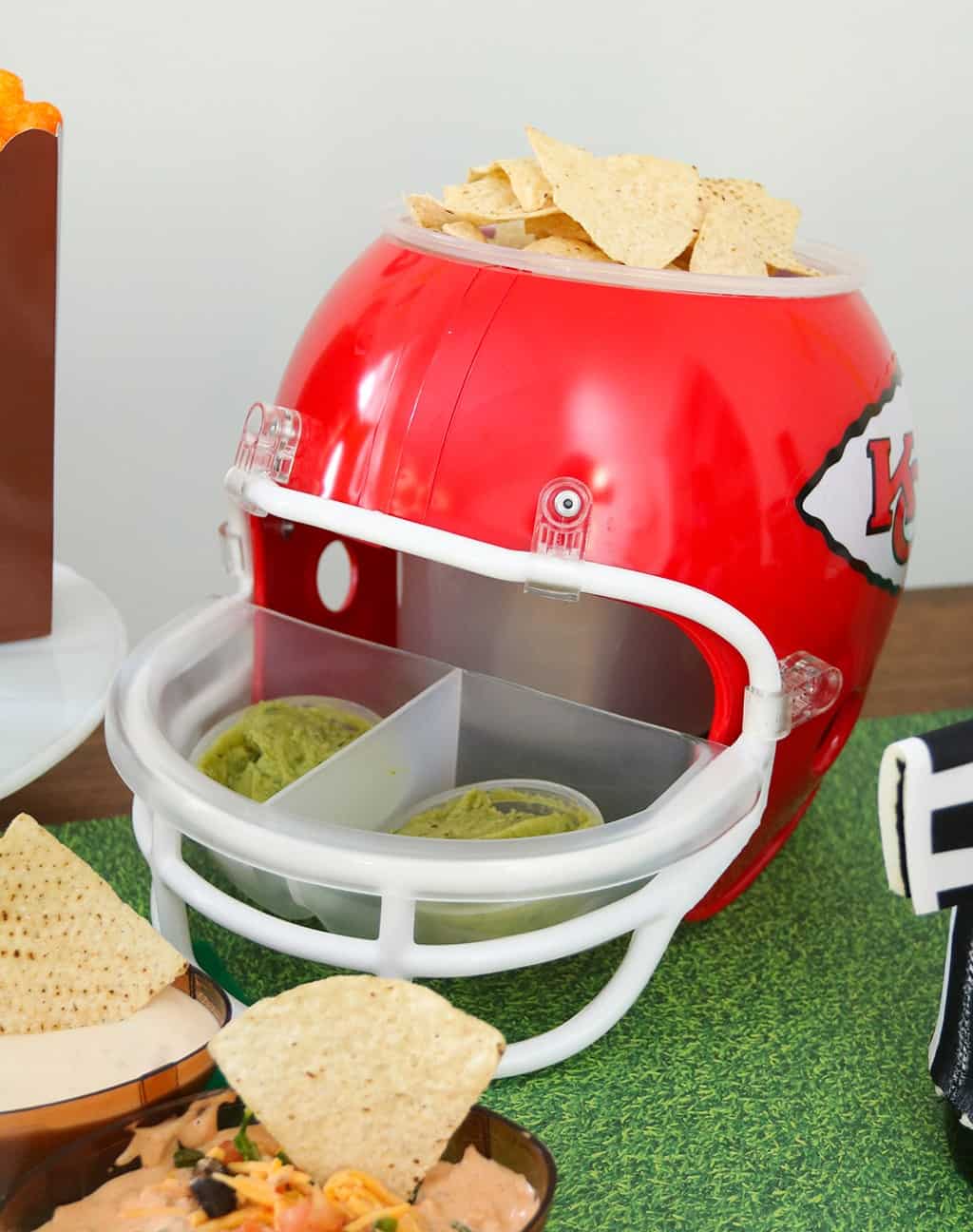Super Bowl party DIY decor ideas — Let's go Kansas City Chiefs!