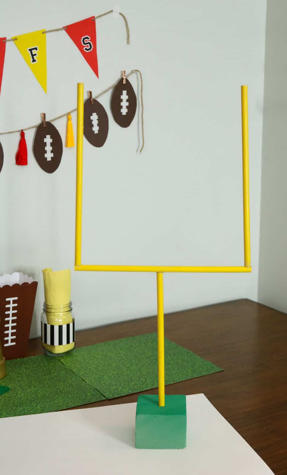 Super Bowl party DIY decor ideas — Let's go Kansas City Chiefs!