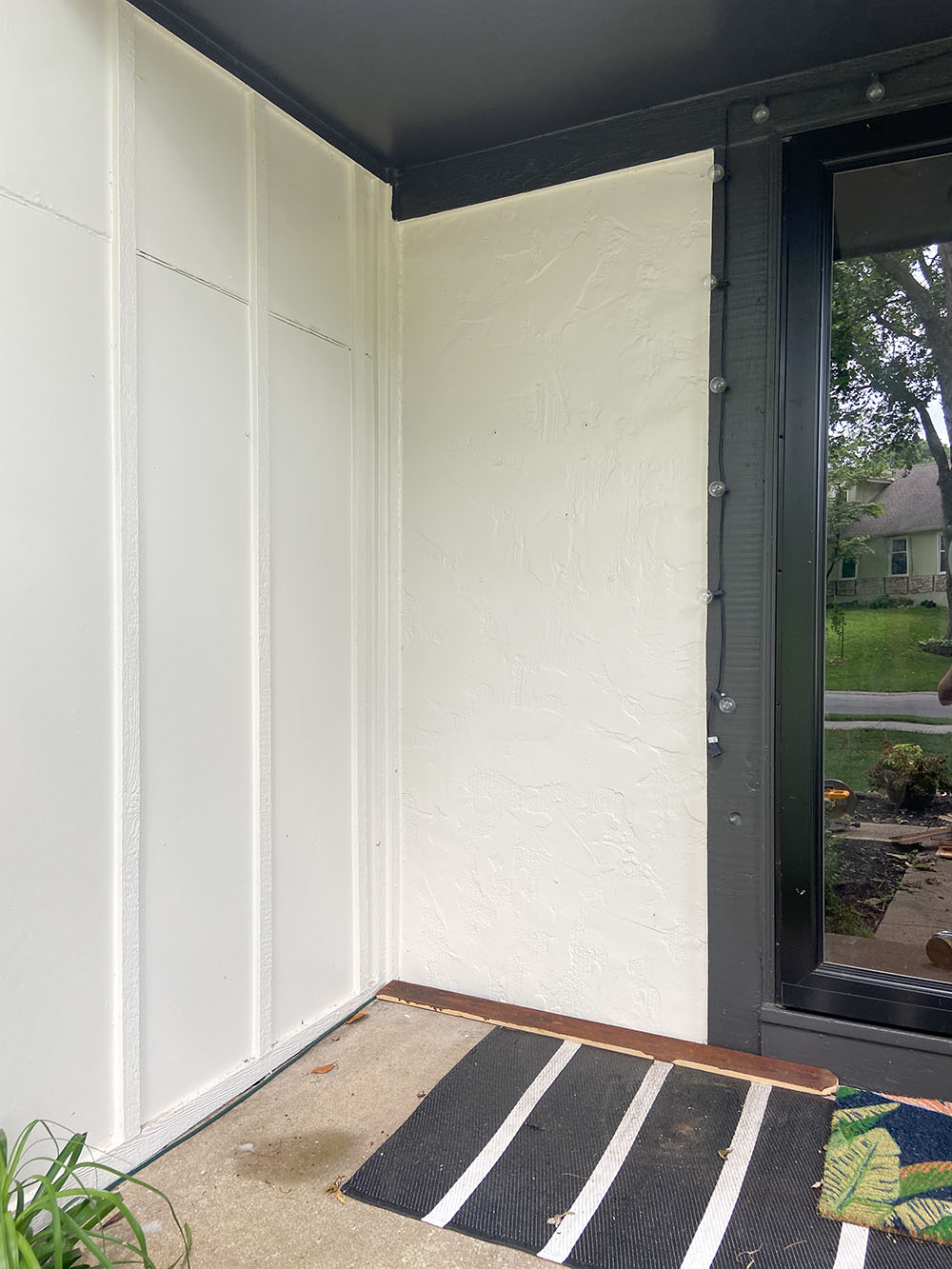 DIY wood cladding modern slat wall adds affordable warmth & curb appeal!