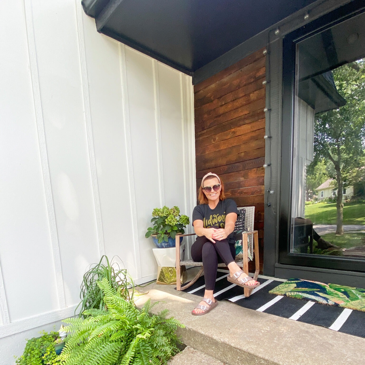DIY wood cladding modern slat wall adds affordable warmth & curb appeal!