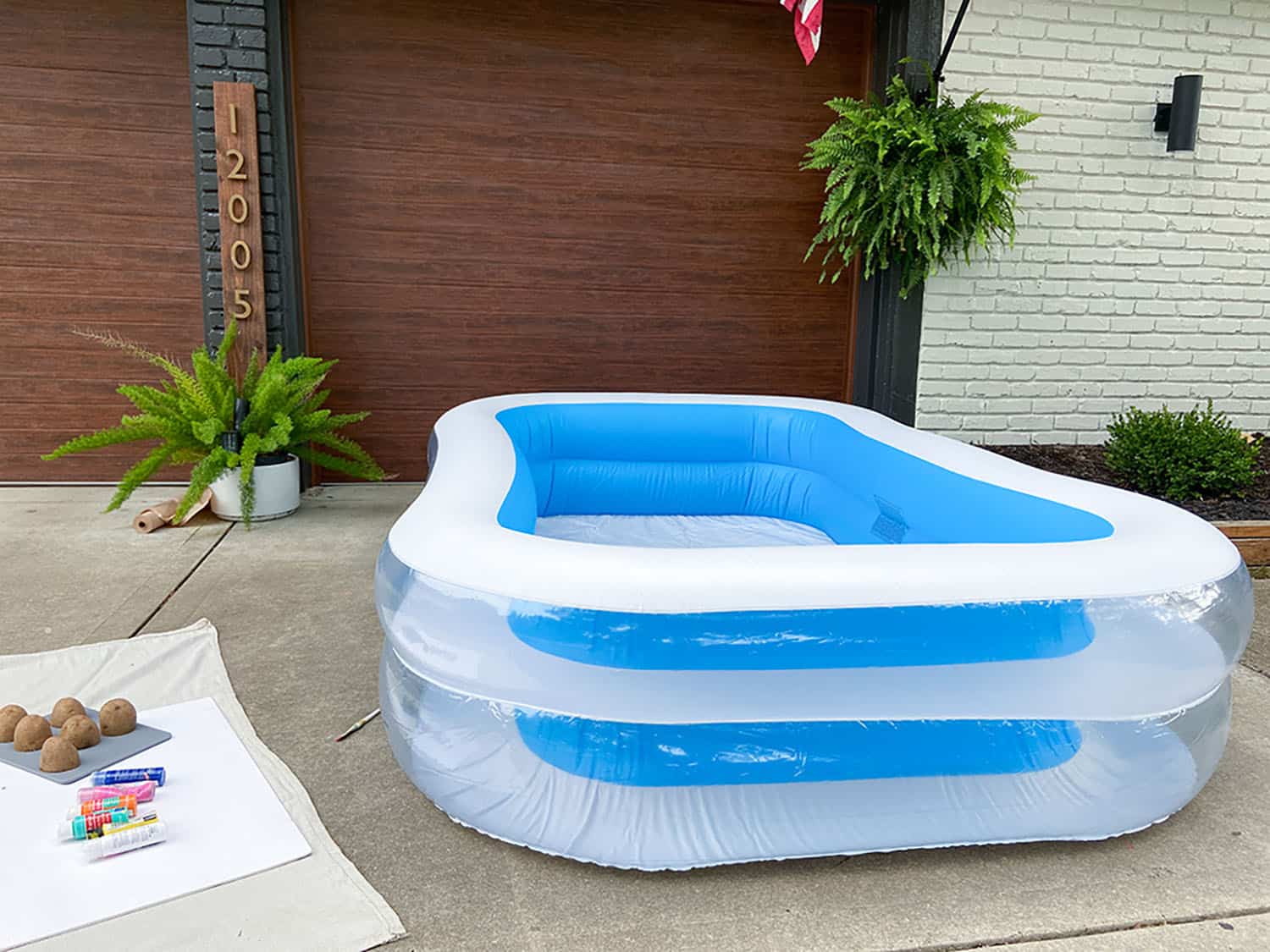 A kiddie pool up cycle to a fun and comfy off-season movie lounge