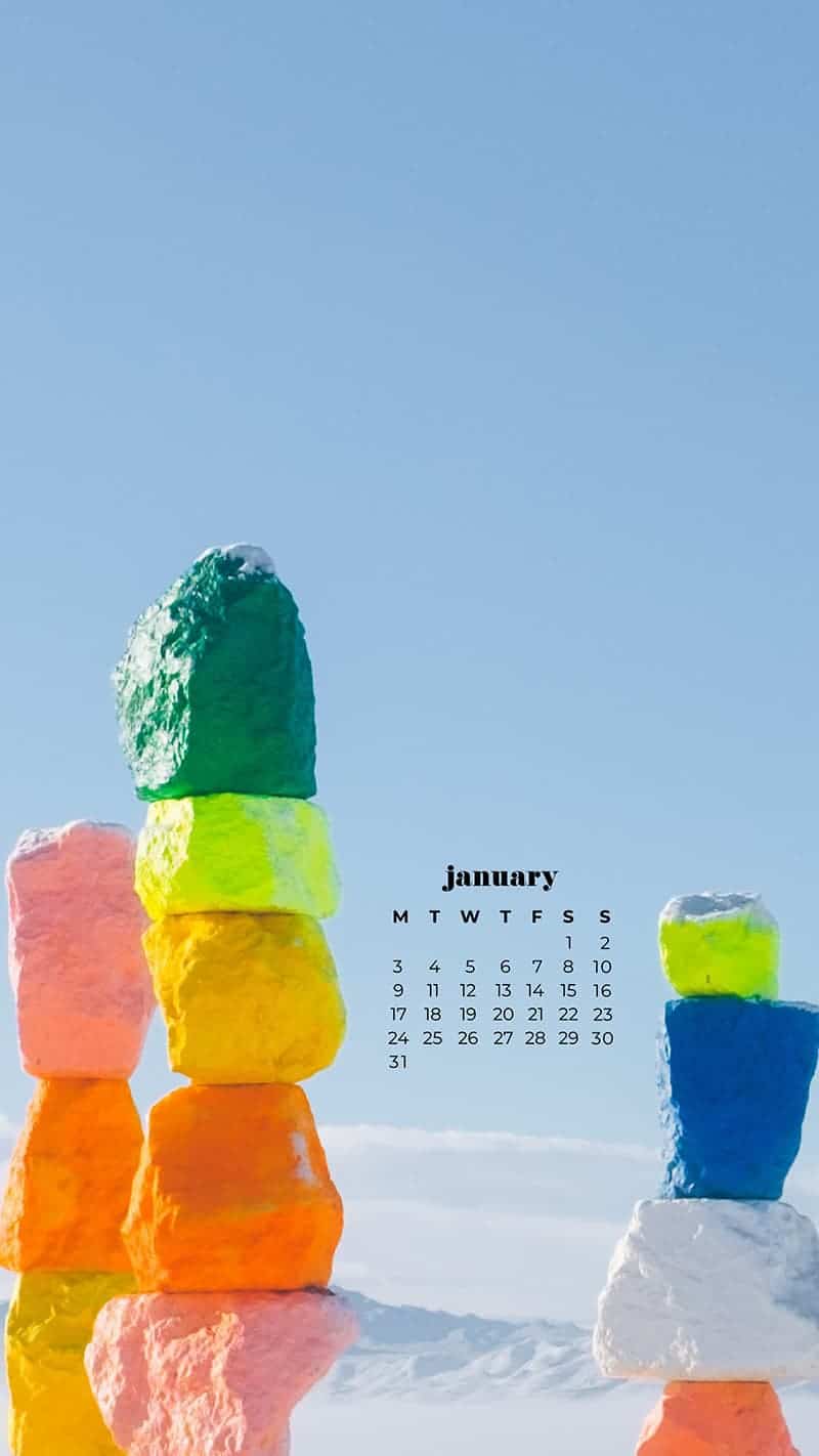 January 2022 wallpapers – 45 FREE calendars for your desktop & phone!