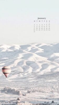 January 2022 wallpapers – 45 FREE calendars for your desktop & phone!