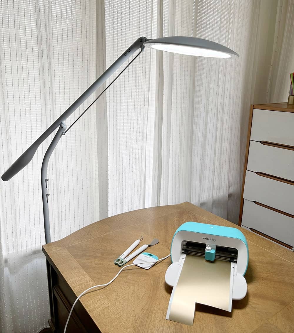 Cricut Bright 360 – Illuminate your entire workplace!