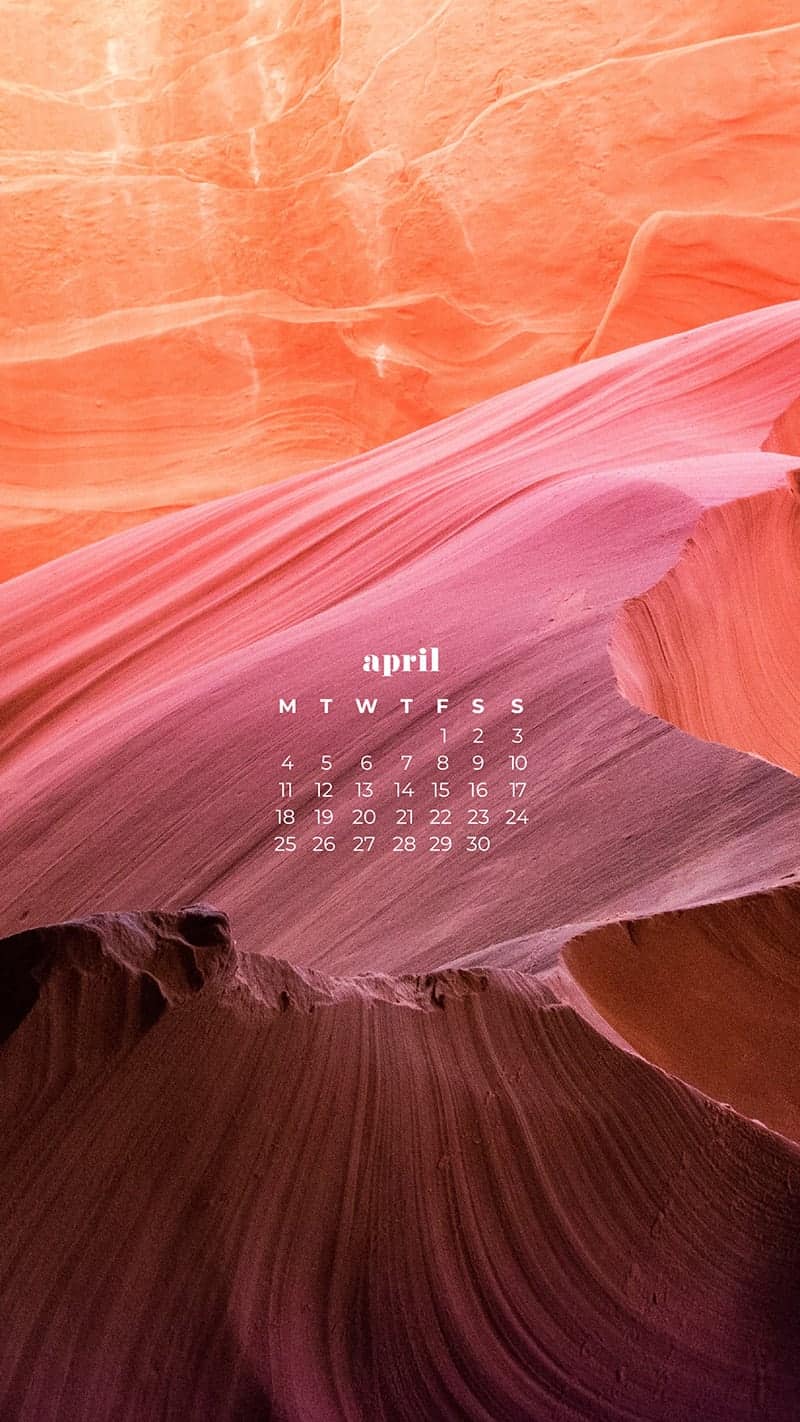 April 2022 wallpapers – 55 FREE calendars for your desktop & phone!