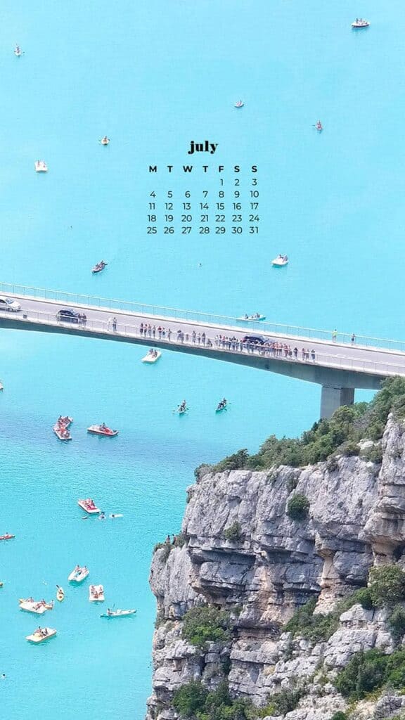 July 2022 wallpapers – 55 FREE & beautiful desktop & phone calendars!