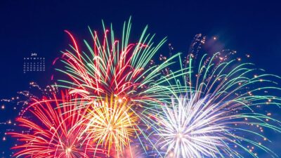 July 2022 wallpapers – 55 FREE & beautiful desktop & phone calendars!