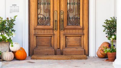 October 2022 wallpapers – 60 FREE desktop & phone calendars