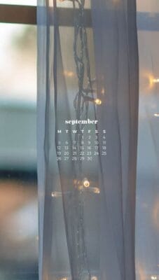 September 2022 wallpapers – 55 FREE desktop & phone calendars