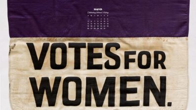 Women's History Month 2023 - 20 FREE wallpaper calendars!