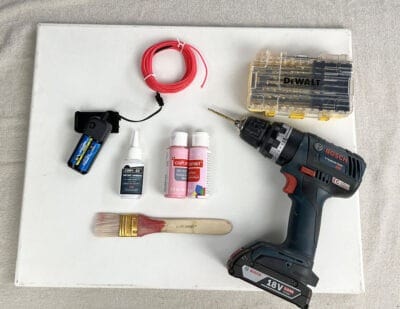 DIY neon sign? YES!! It's so fun, easy, & affordable to make!