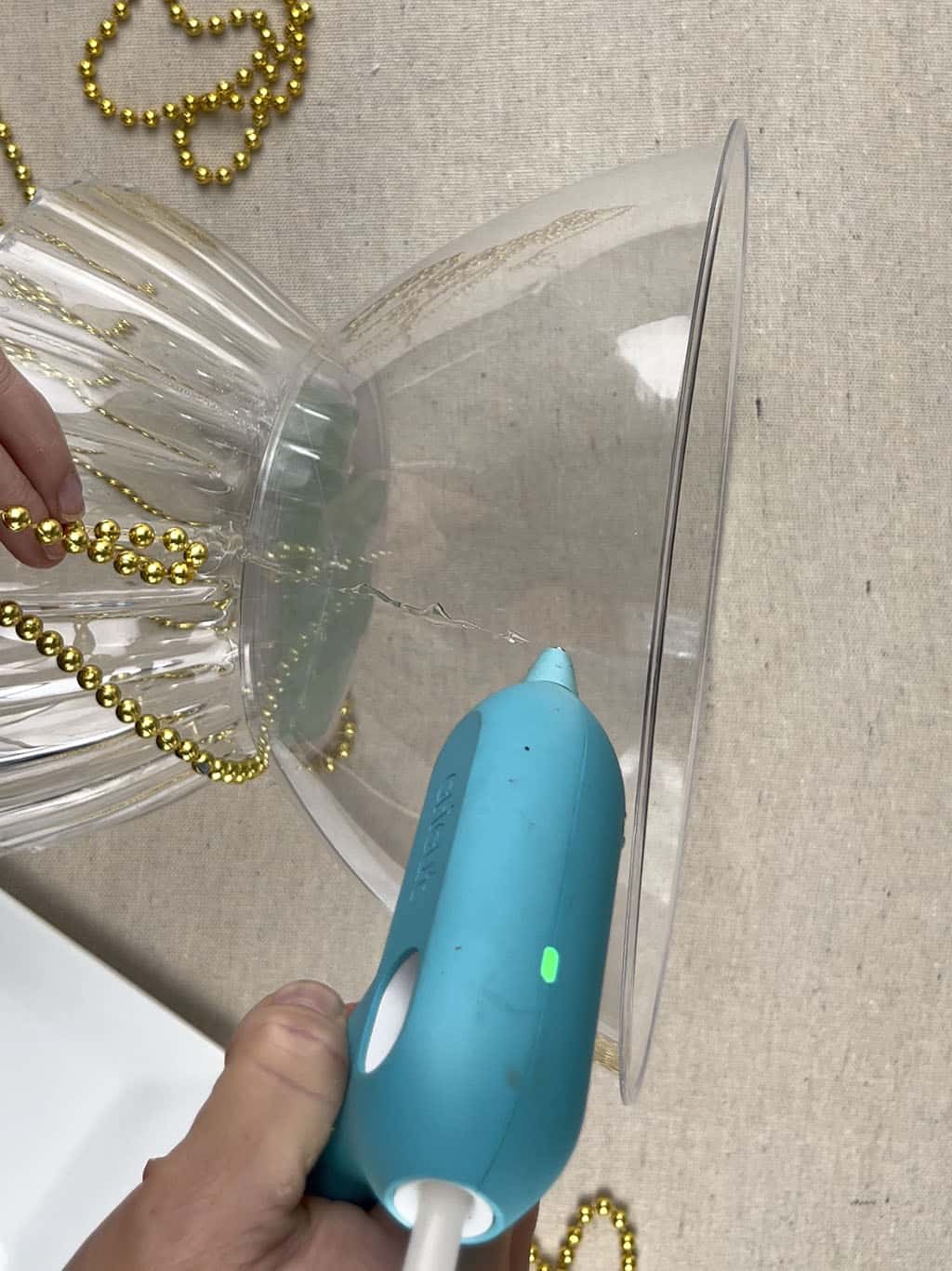 Beaded flower pot – An easy, affordable, and fun DIY!