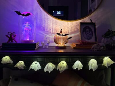 DIY ghost lights – An easy and affordable spooky halloween craft!